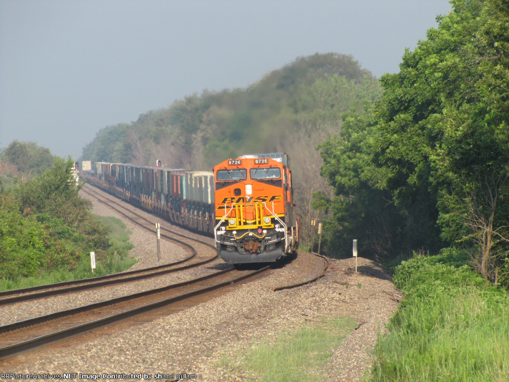 BNSF 6726 RUNS DPU ON A STACK TRAIN.